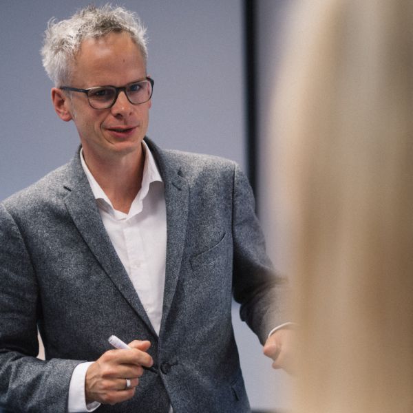 Zur Person - Stefan Gesmann